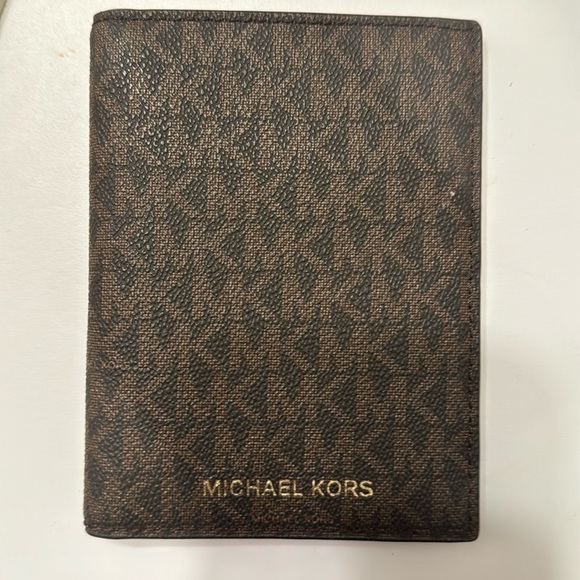 MICHAEL Michael Kors | Accessories | Michael Kors Passport Wallet ...